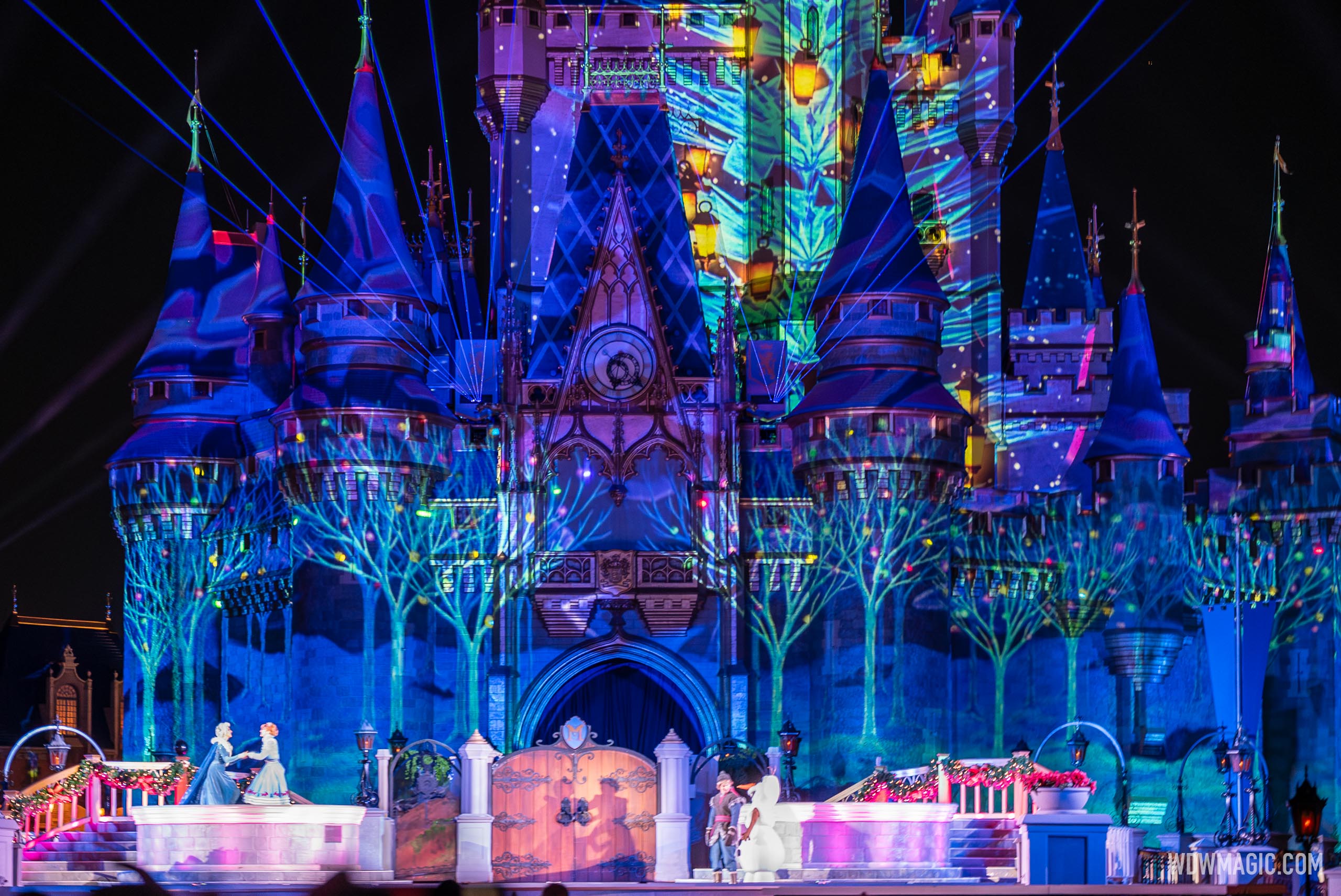 Frozen Holiday Surprise opening night - Photo 7 of 10