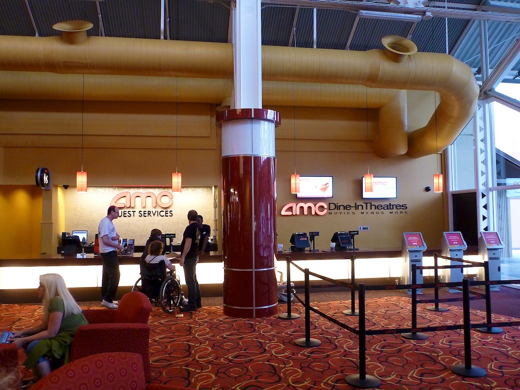 Photos and review of the new 'AMC Dine-In Theatre' experience at ...
