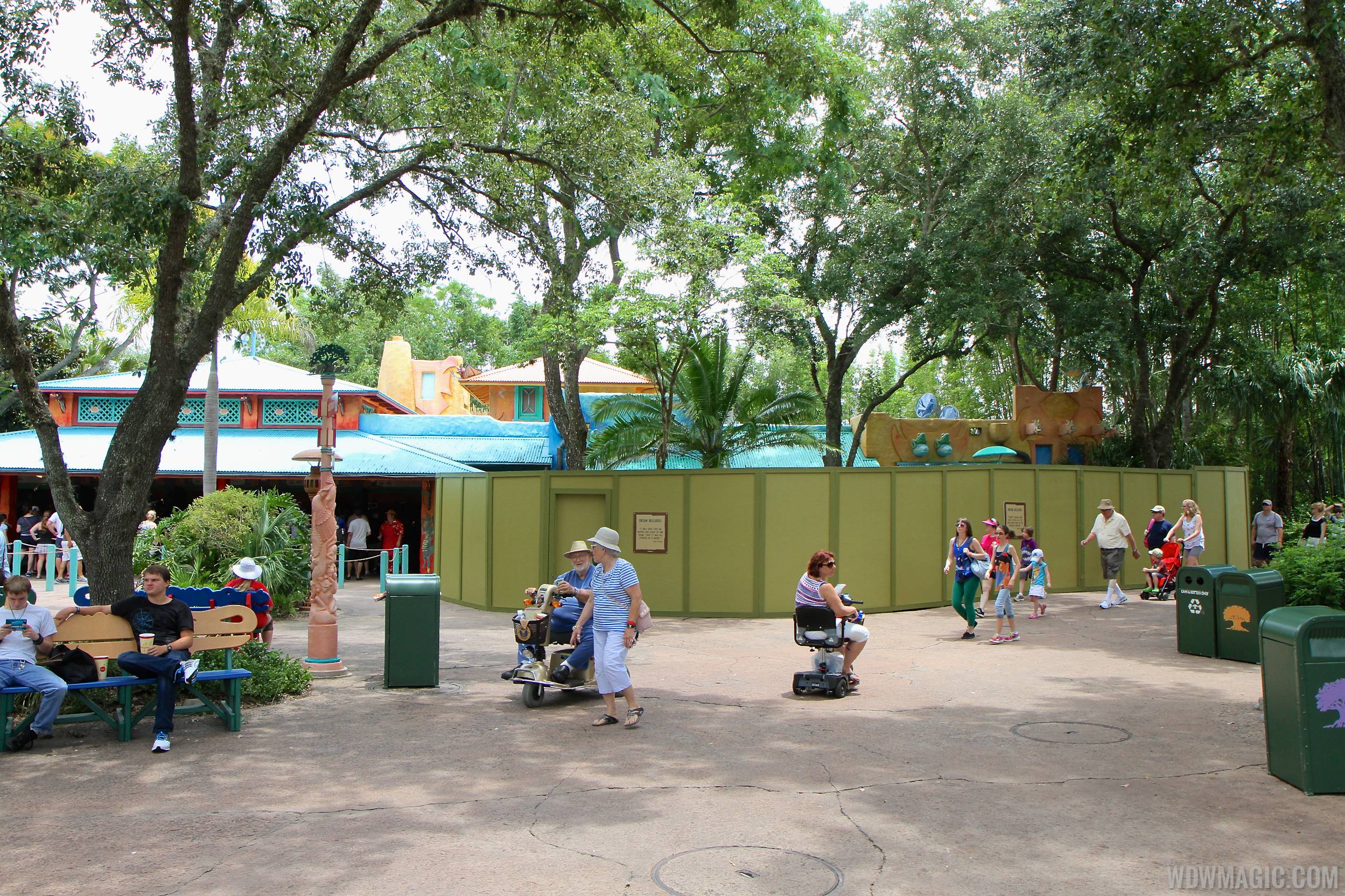 PHOTOS - New coffee kiosk coming to Disney's Animal Kingdom