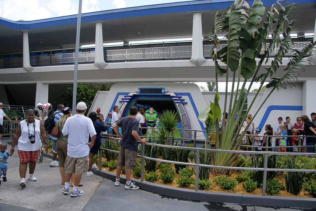 New Buzz Lightyear meet and greet at the Magic Kingdom now open