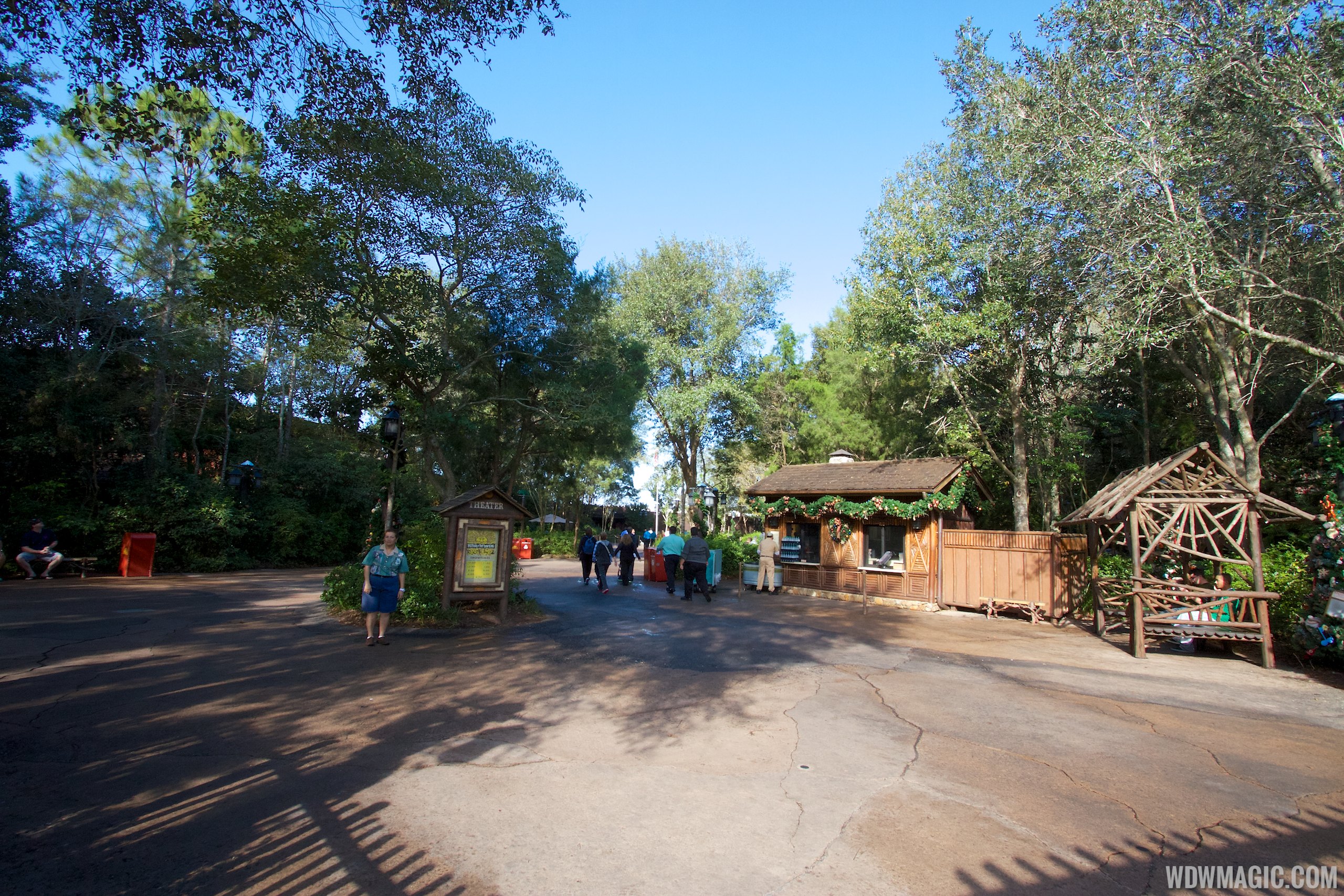 Camp Minnie-Mickey walkthrough on final day of operation - Photo 23 of 36