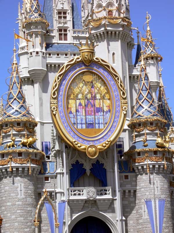 Castle mirror sequence now changing - Photo 3 of 3