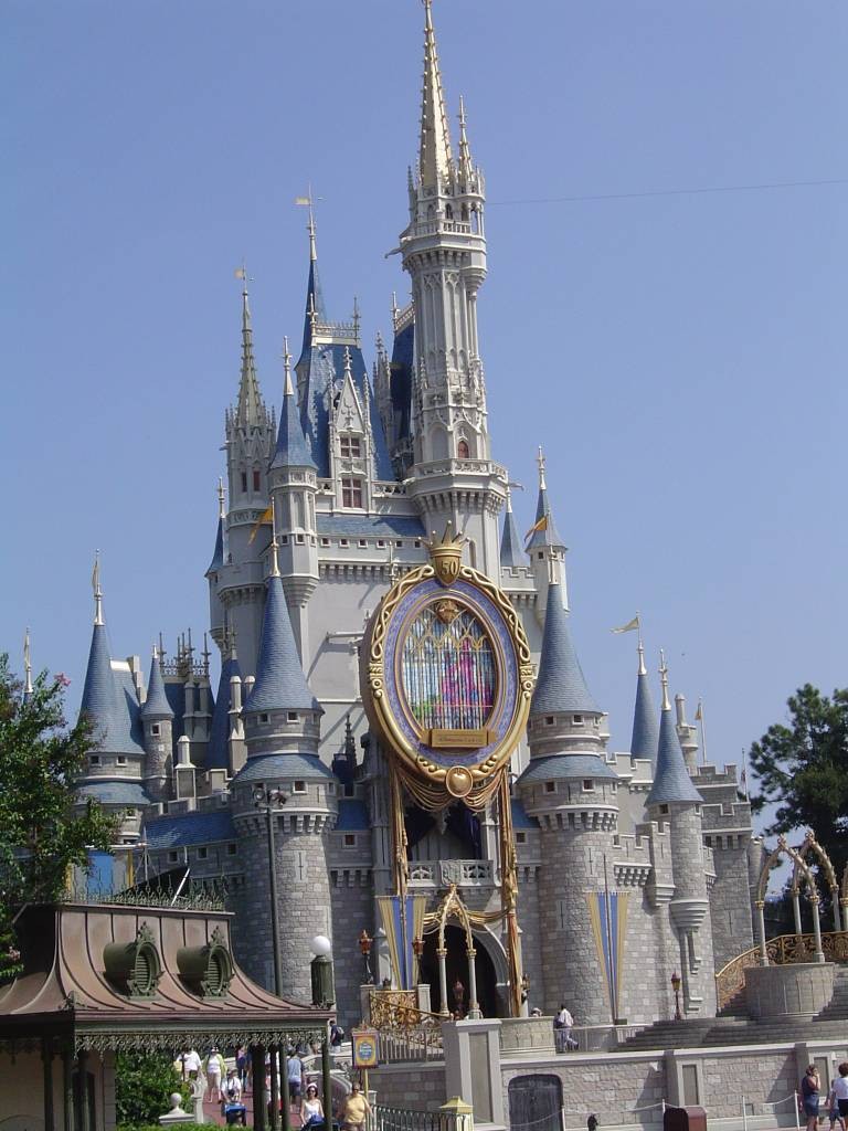 Castle decorations removal progress