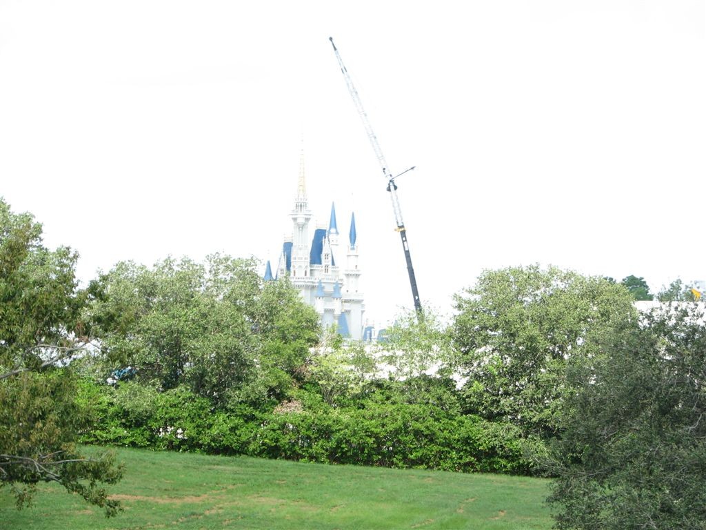 Cinderella Castle overlay removal