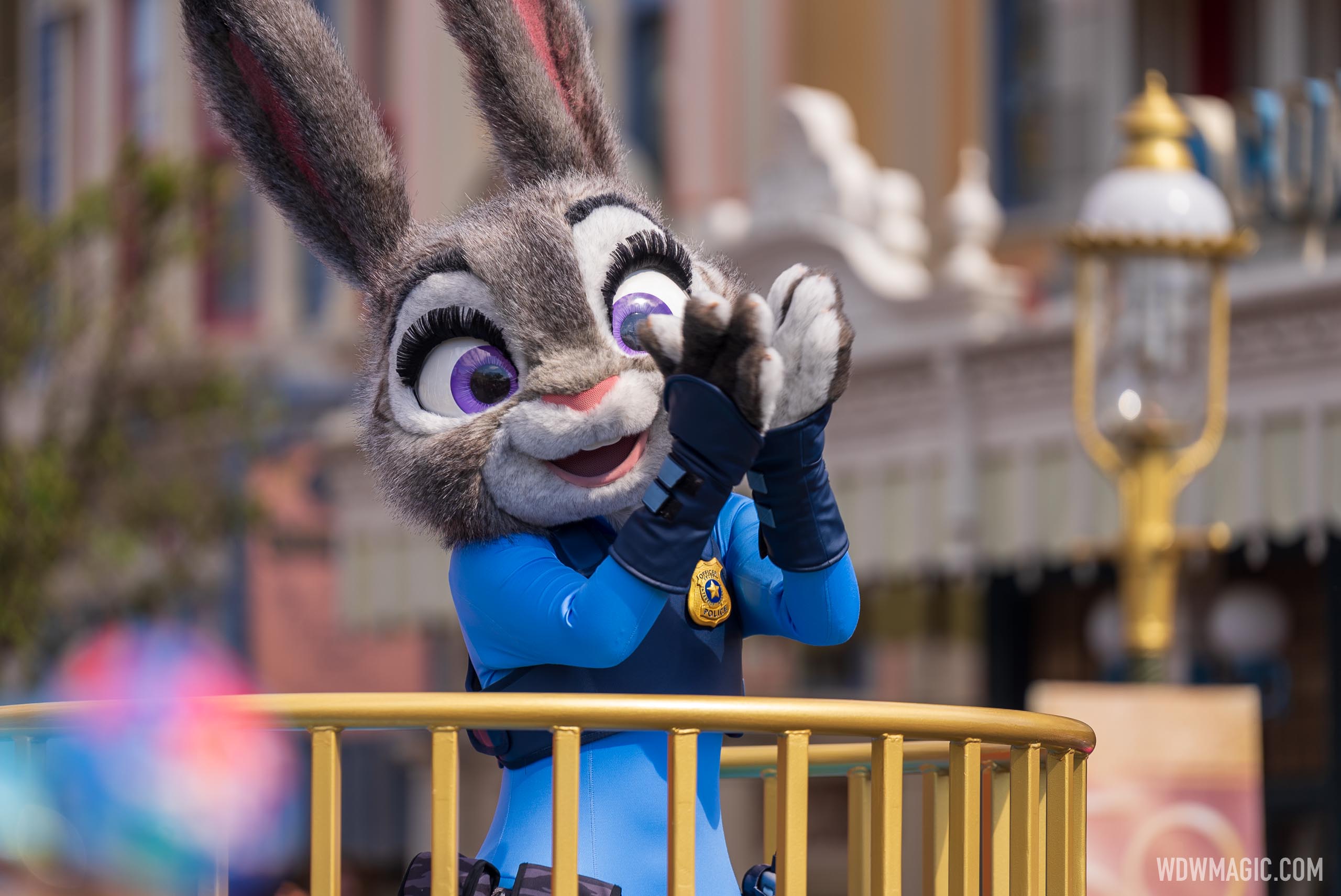 Disney Adventure Friends Cavalcade opening performance - Photo 17 of 20