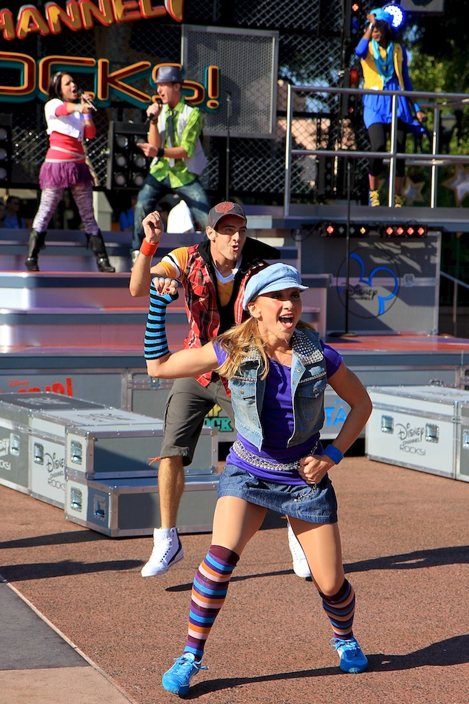 Opening day first performance - Photo 10 of 50