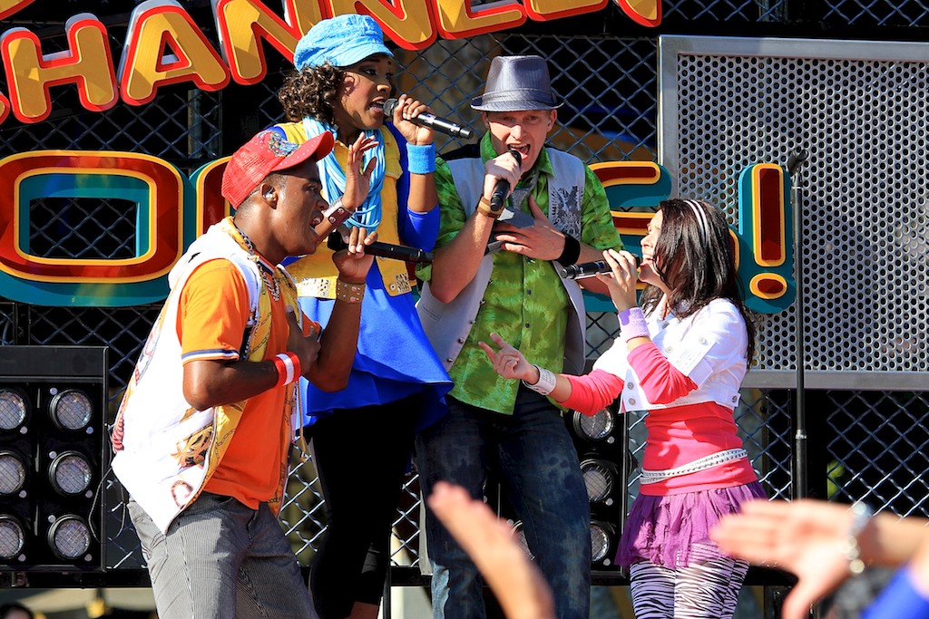 Opening day first performance - Photo 36 of 50