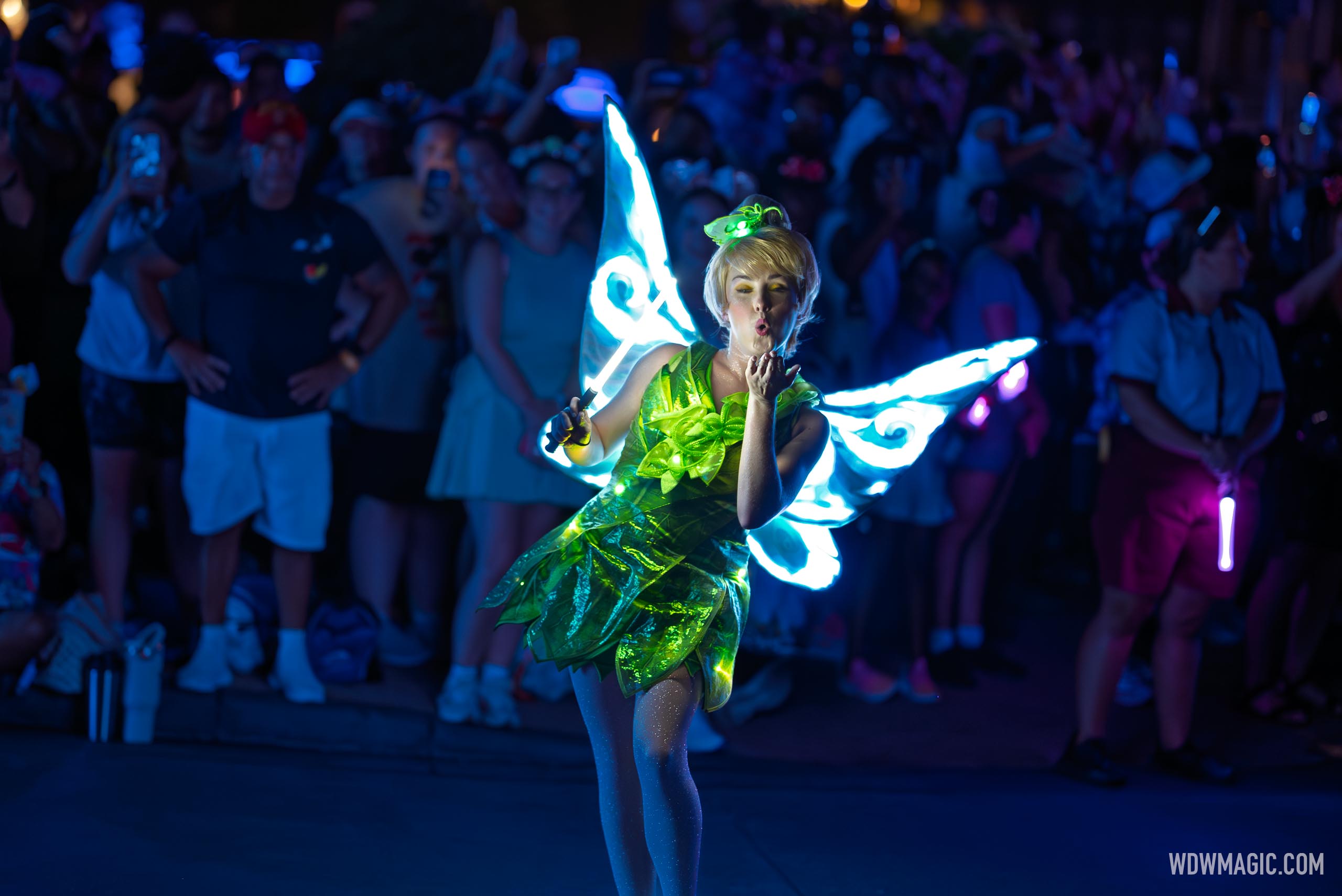 Magic Kingdom's Disney Starlight Parade in Pictures - Photo 64 of 80