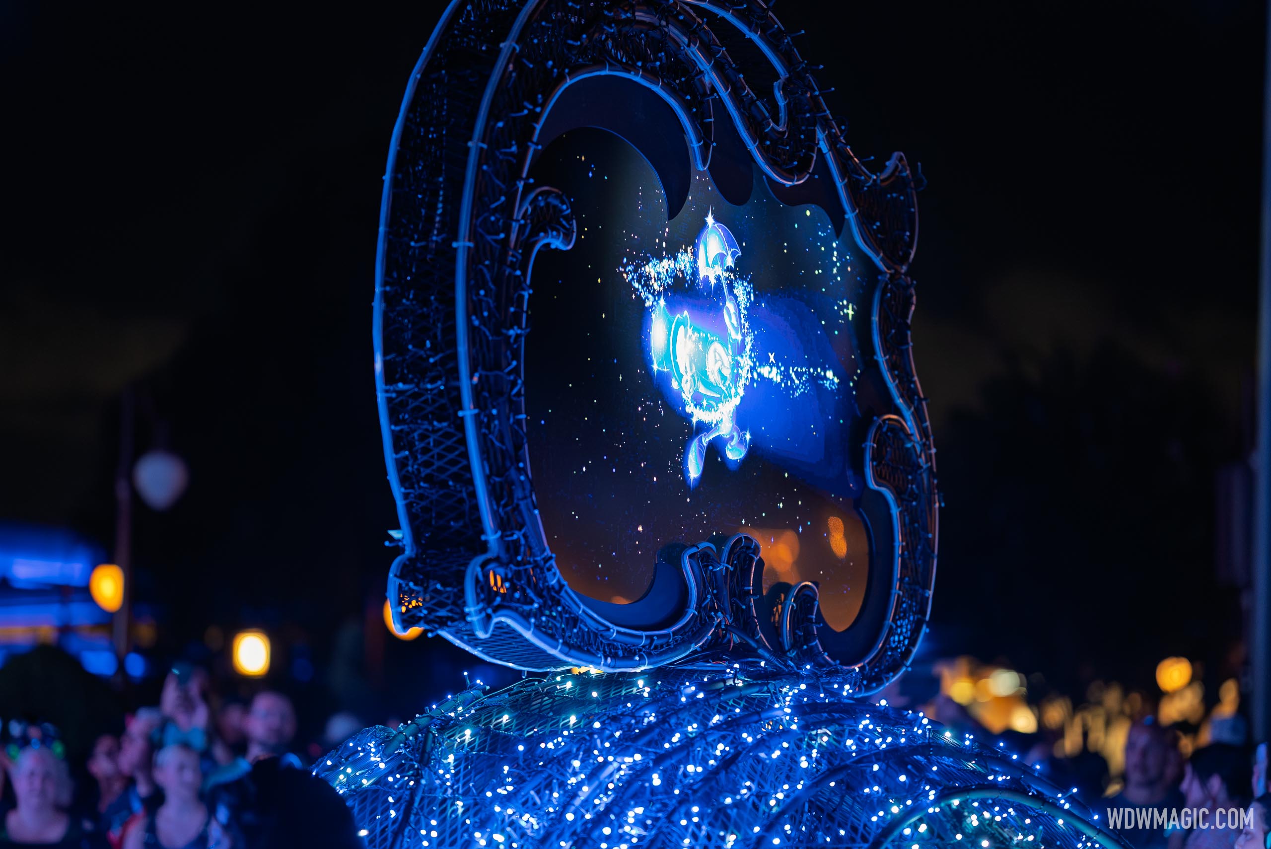 Magic Kingdom's Disney Starlight Parade in Pictures - Photo 78 of 80