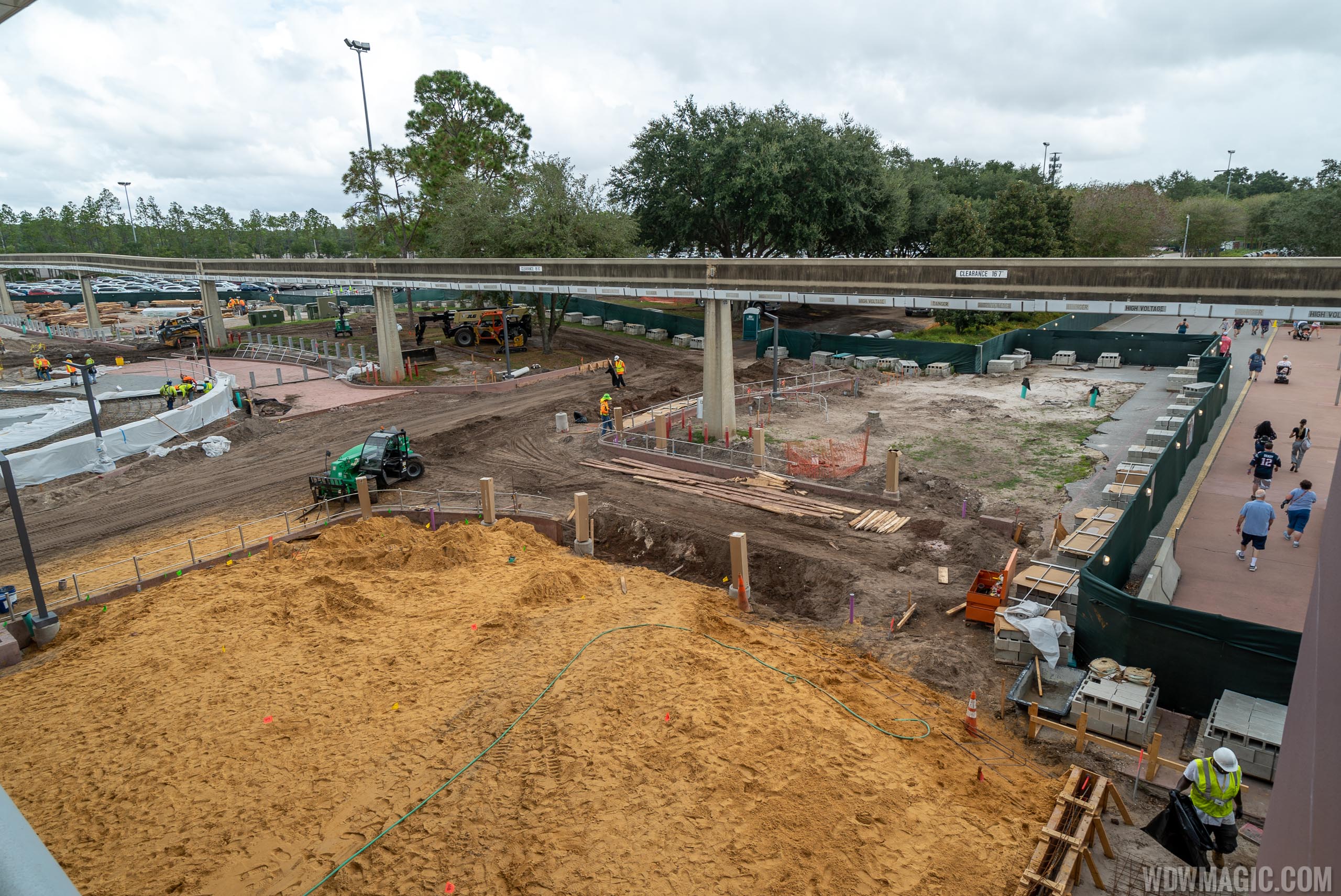 Epcot arrival area refurbishment - October 2019 - Photo 6 of 8