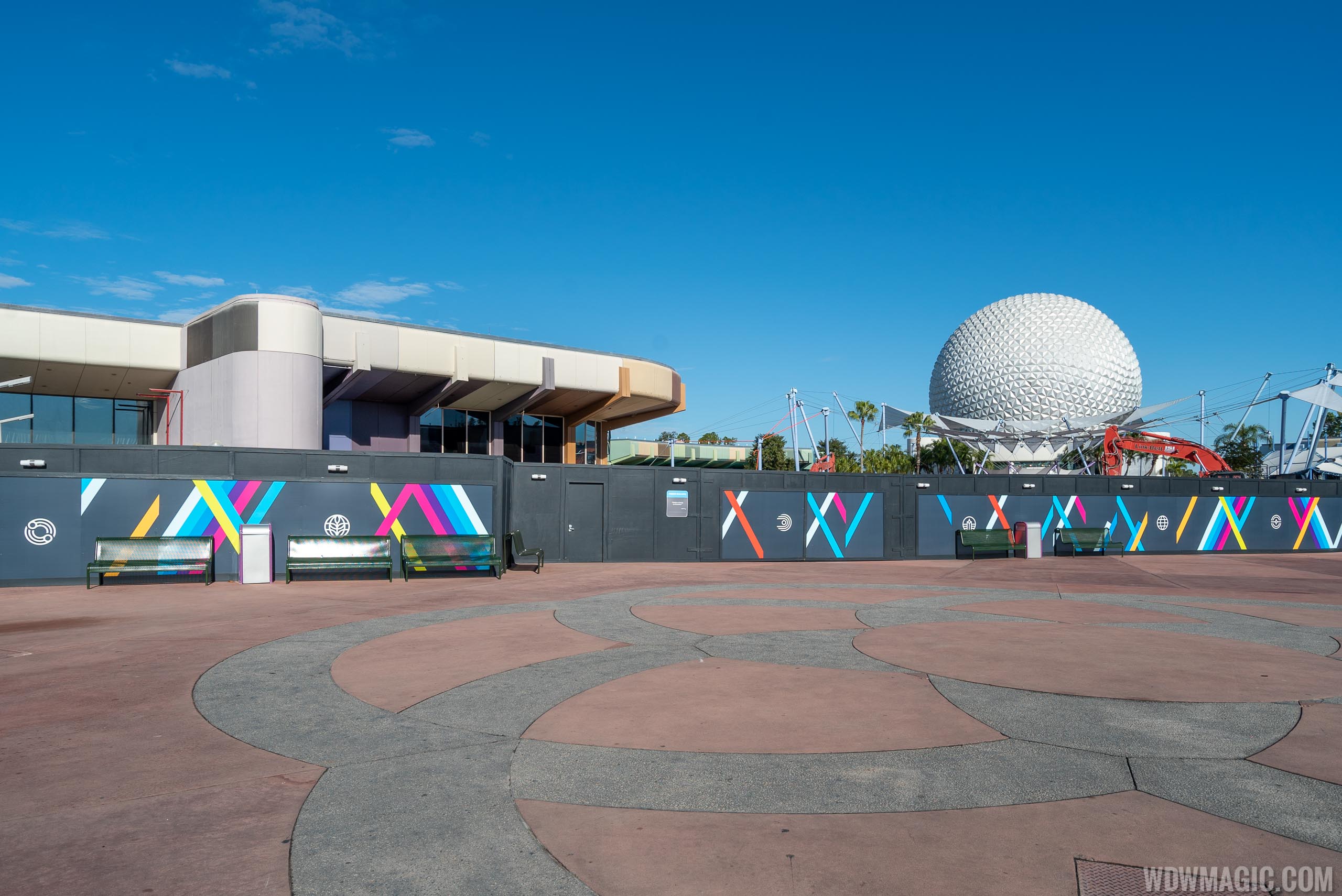 Epcot Future World West Demolition and Construction Walls - December 6 ...