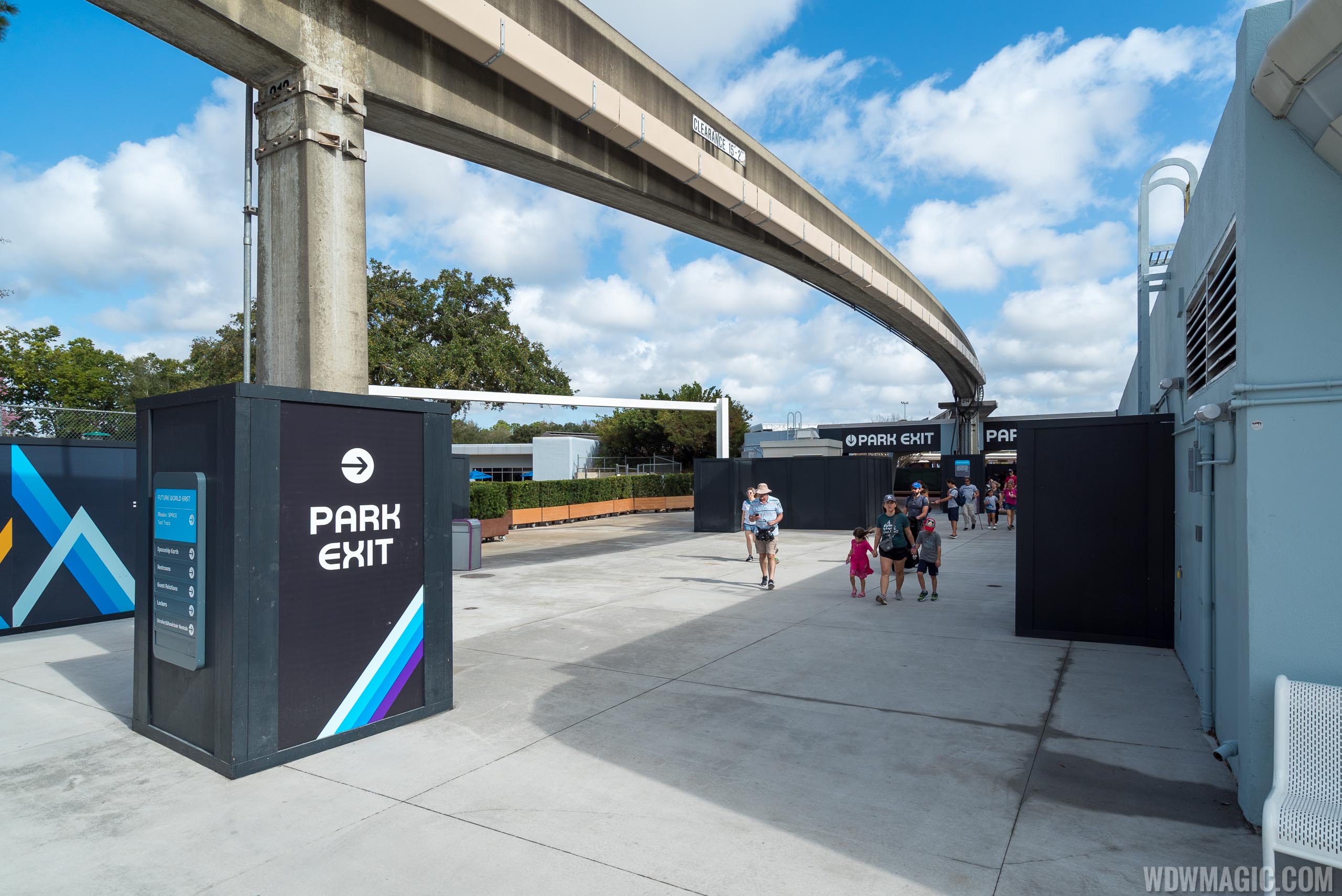 Future World East bypass walkway - Photo 16 of 17