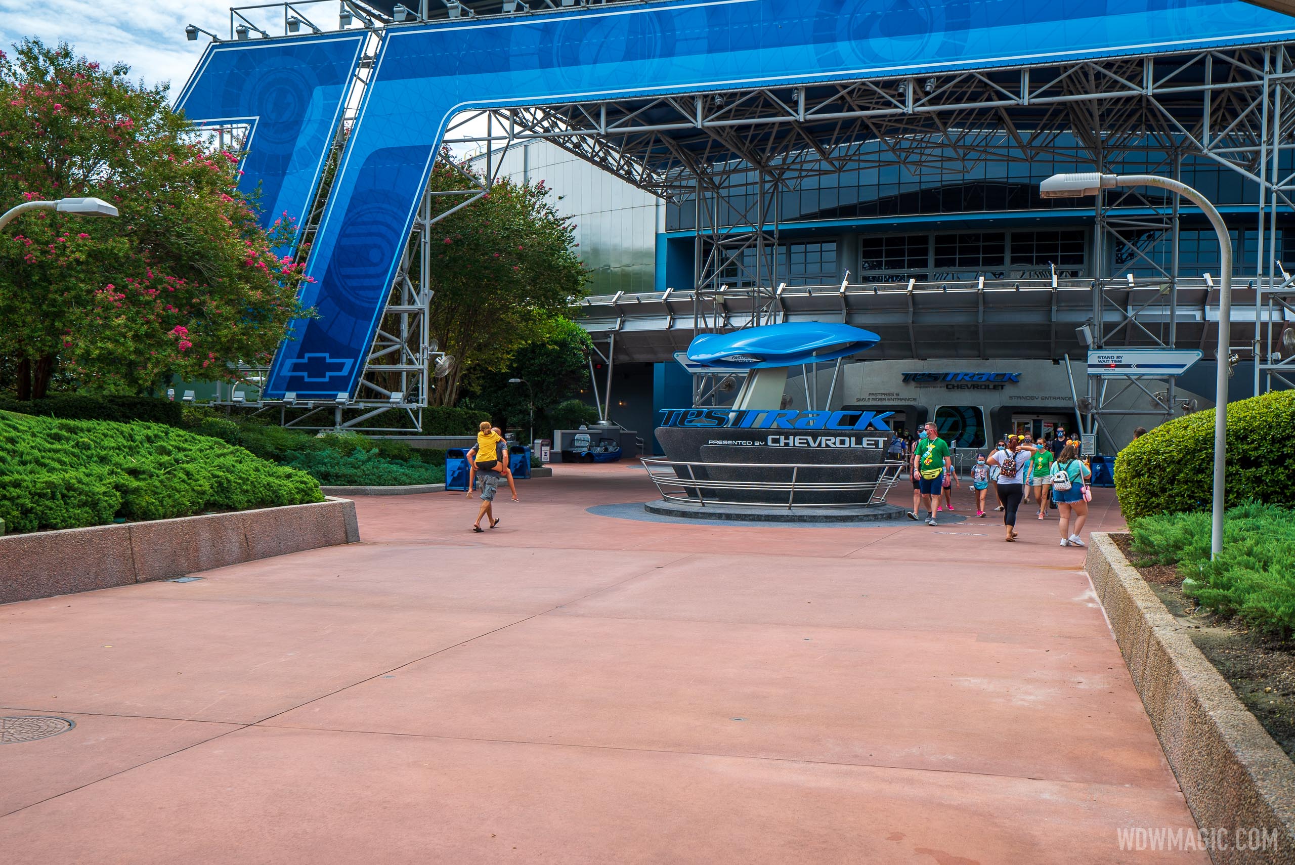 Walk-through of EPCOT July 29 2020 - Photo 12 of 28