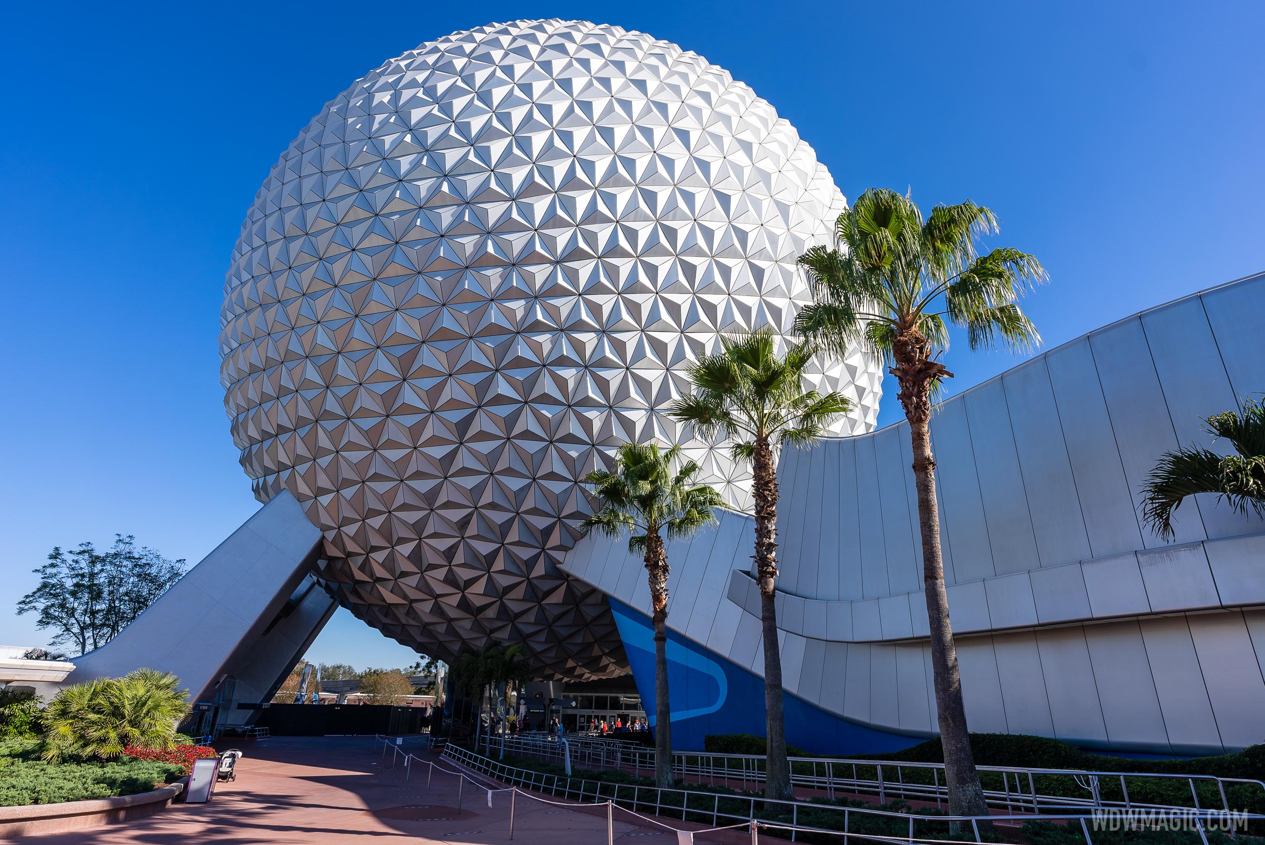 EPCOT Future World West demolition - December 18 2020 - Photo 7 of 9