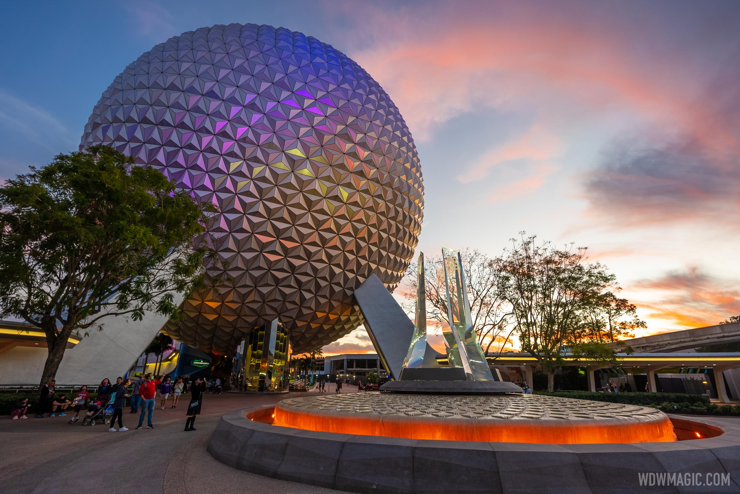 EPCOT main entrance fountain after dark - Photo 4 of 12