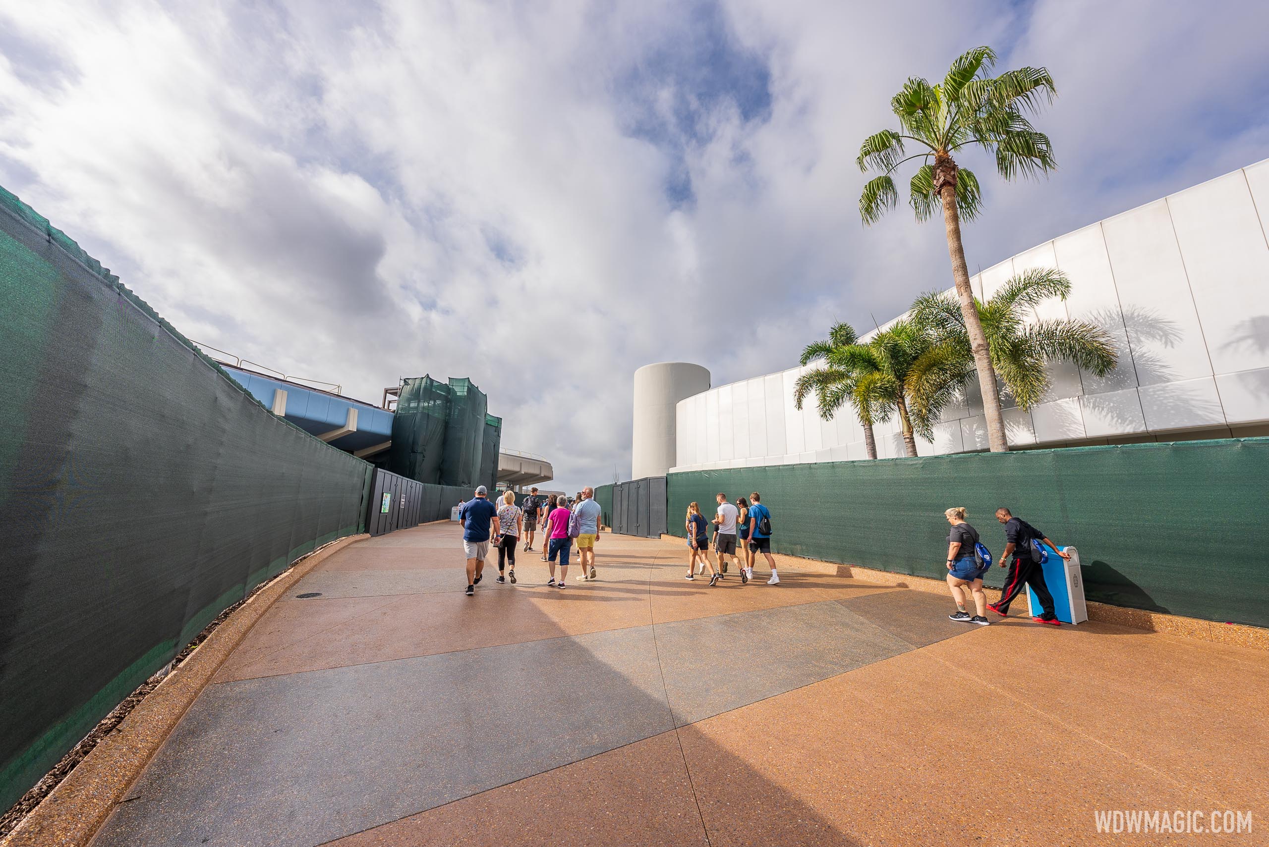 New Walkway linking the main entrance to Connections Cafe and Creations ...