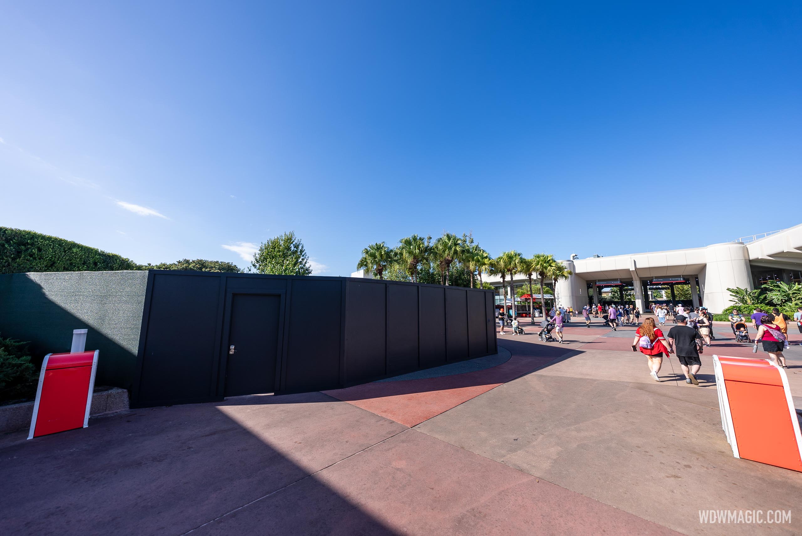 Liquid Layer splash pad goes behind construction walls in EPCOT's World ...