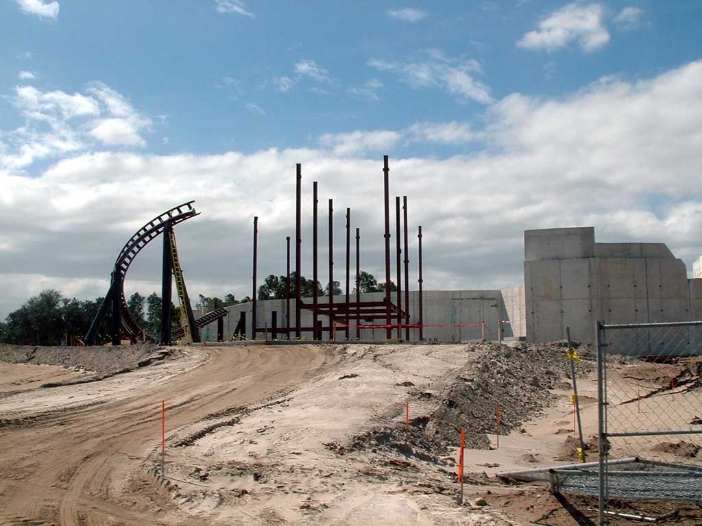 Expedition Everest construction - Photo 2 of 6