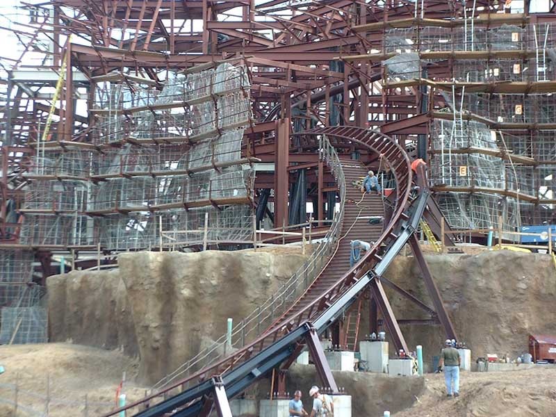 Expedition Everest construction