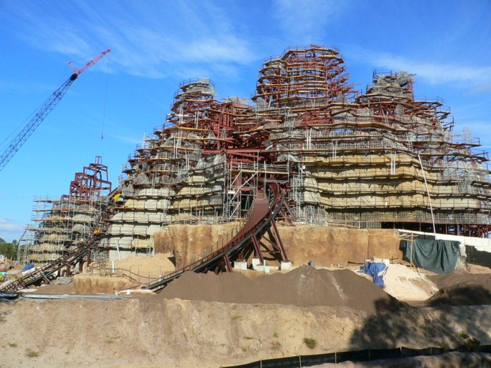 Expedition Everest construction - Photo 4 of 6