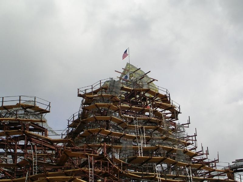 Expedition Everest construction - Photo 4 of 8