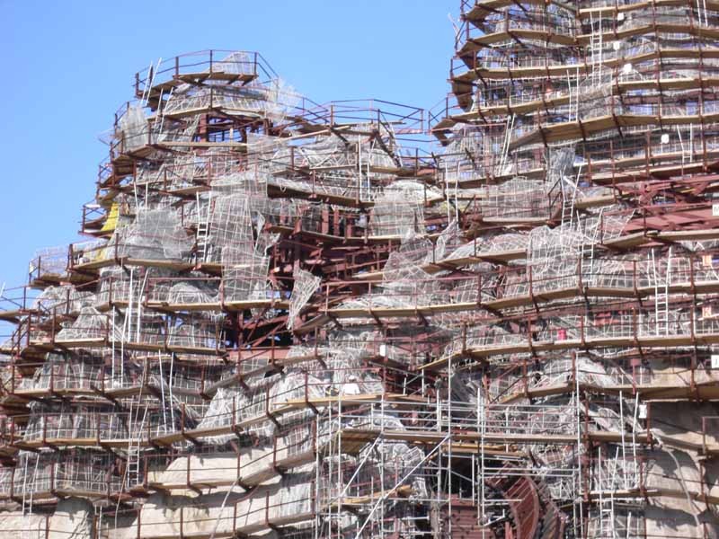 Expedition Everest construction - Photo 2 of 22