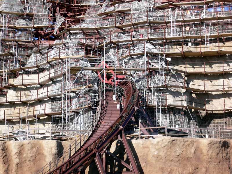 Expedition Everest construction - Photo 19 of 22
