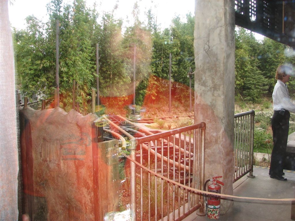 Expedition Everest queue area preview - Photo 41 of 47
