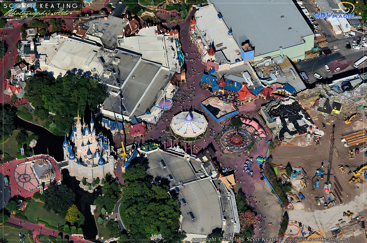 PHOTOS - New aerial photos of the entire Fantasyland expansion