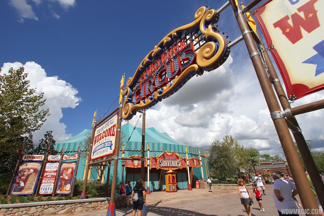 Walls down at Big Top Souvenirs and Pete's Silly Sideshow - Photo 3 of 24
