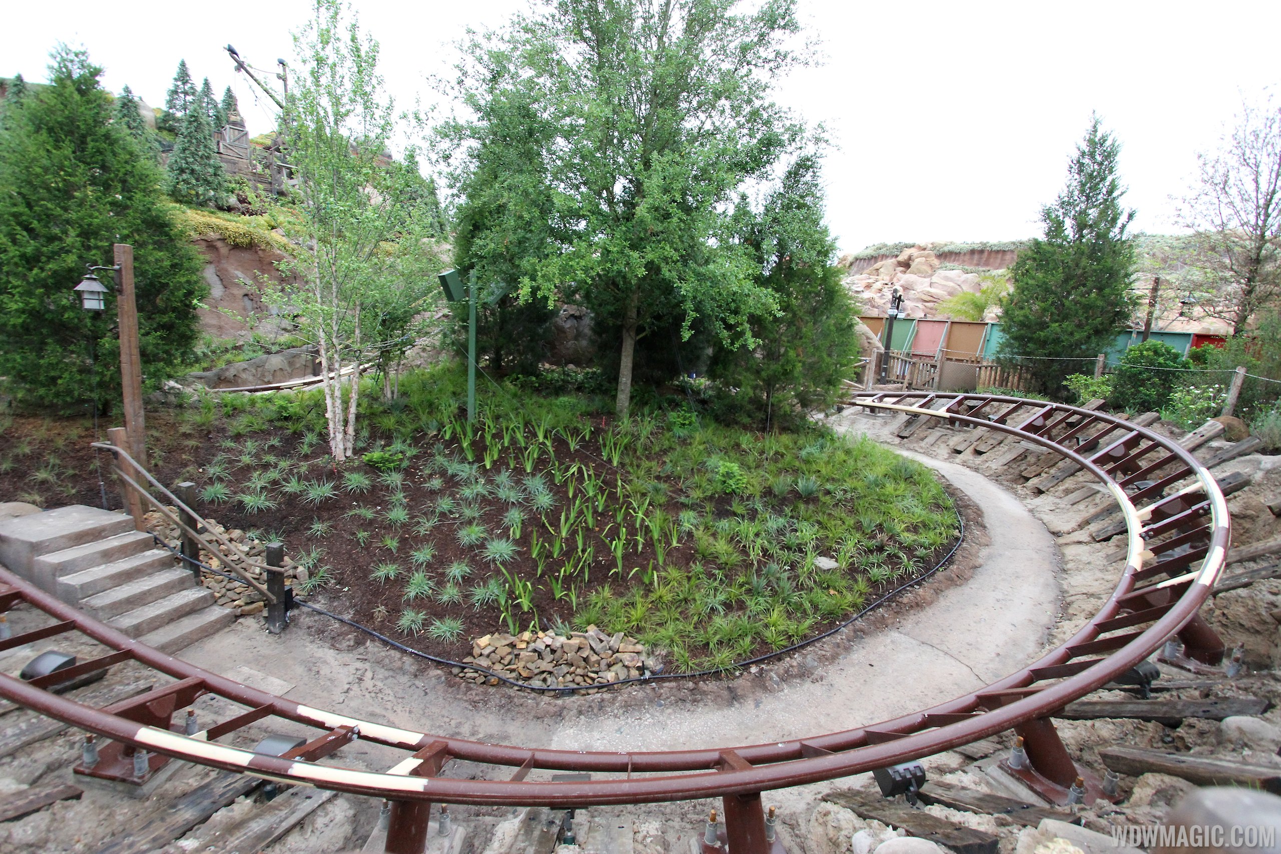 Seven Dwarfs Mine Train coaster more walls down - Photo 1 of 13