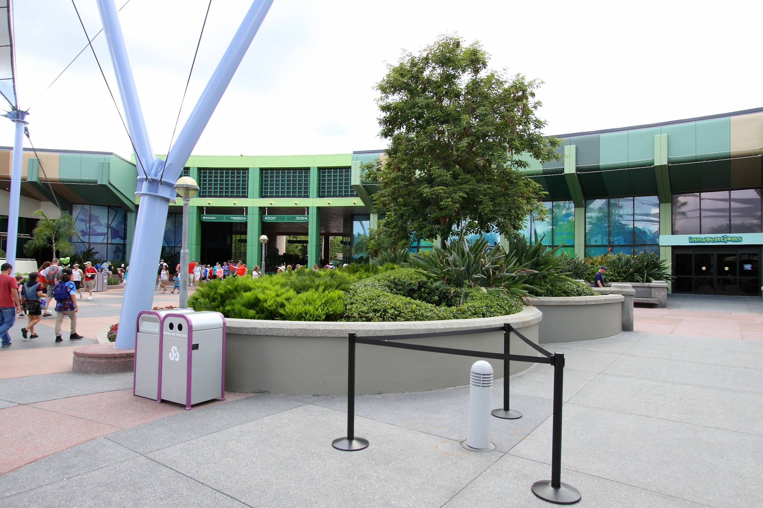 New Future World paint scheme - Photo 12 of 15