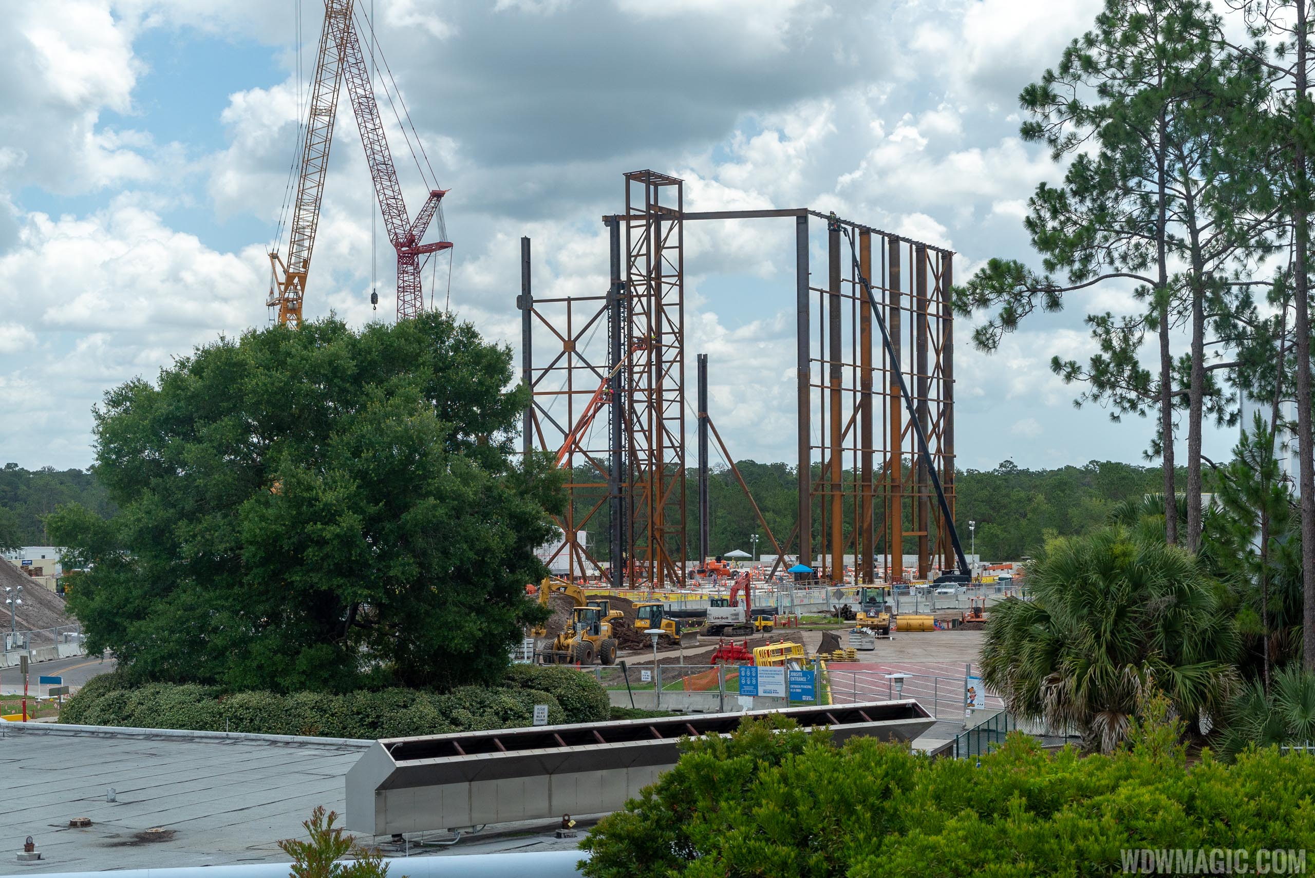 PHOTOS - Steel rises from the Guardians of the Galaxy roller coaster site