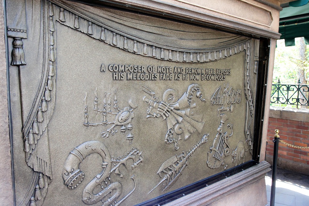 PHOTOS - New interactive Haunted Mansion queue opens for guest previews ...