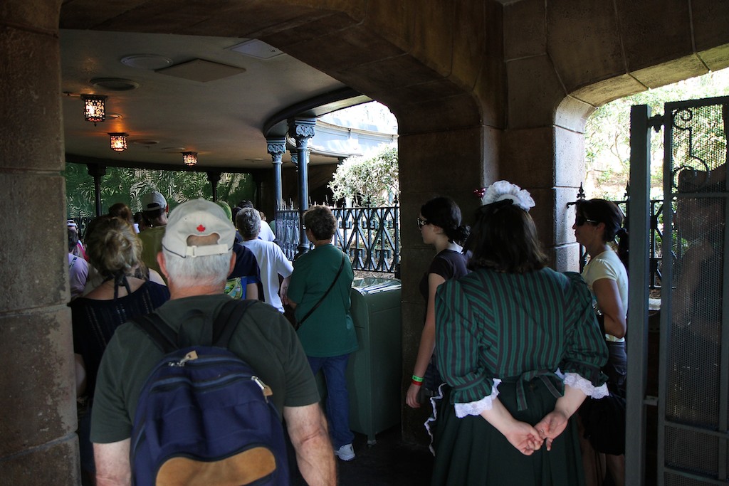 PHOTOS - New interactive Haunted Mansion queue opens for guest previews ...
