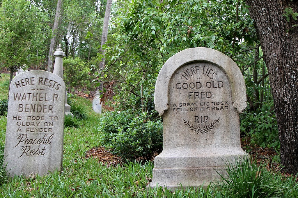 New tombstone and graveyard layout - Photo 20 of 22