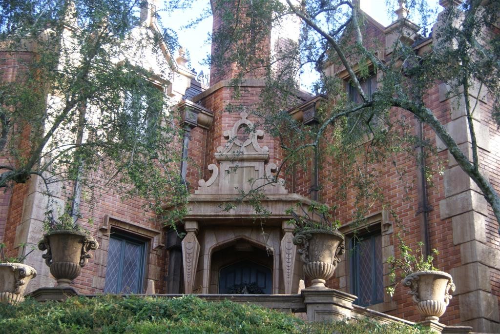 Haunted Mansion reopens