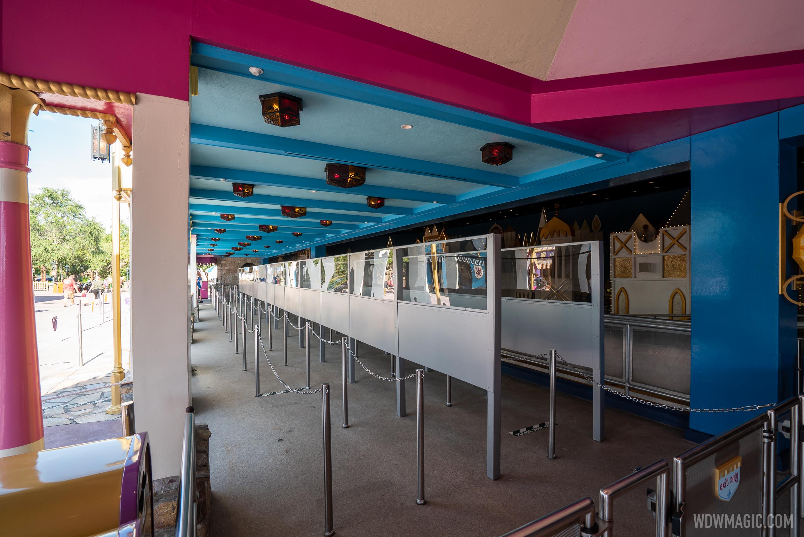 it's a small world queue refurbishment completed - Photo 4 of 4