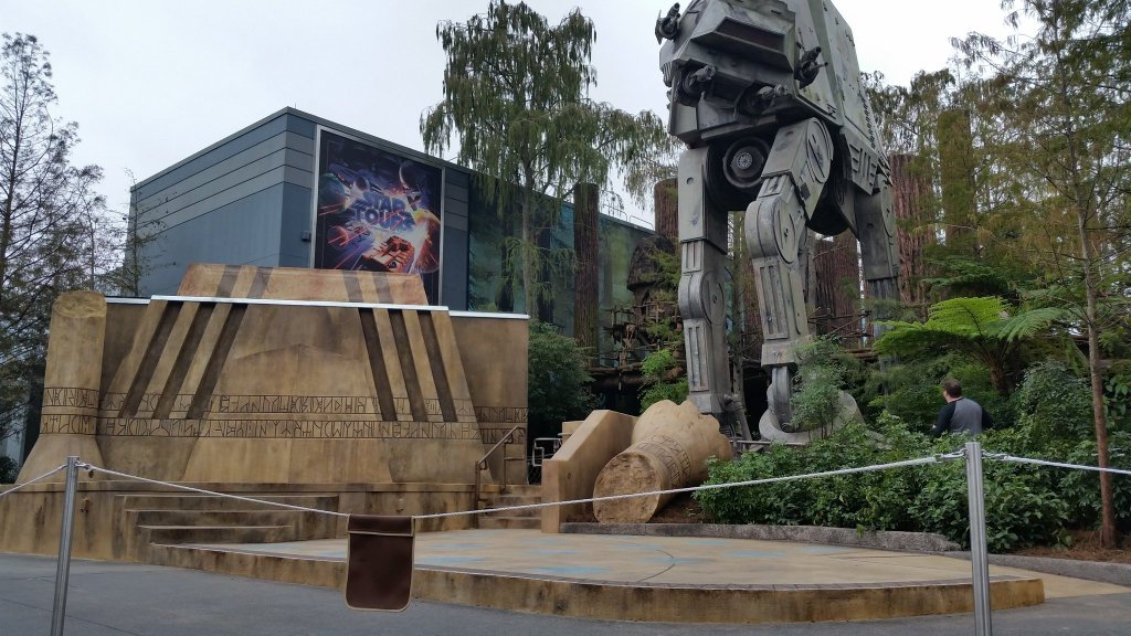 PHOTO - Walls down to reveal new stage at Jedi Training - Trials of the ...