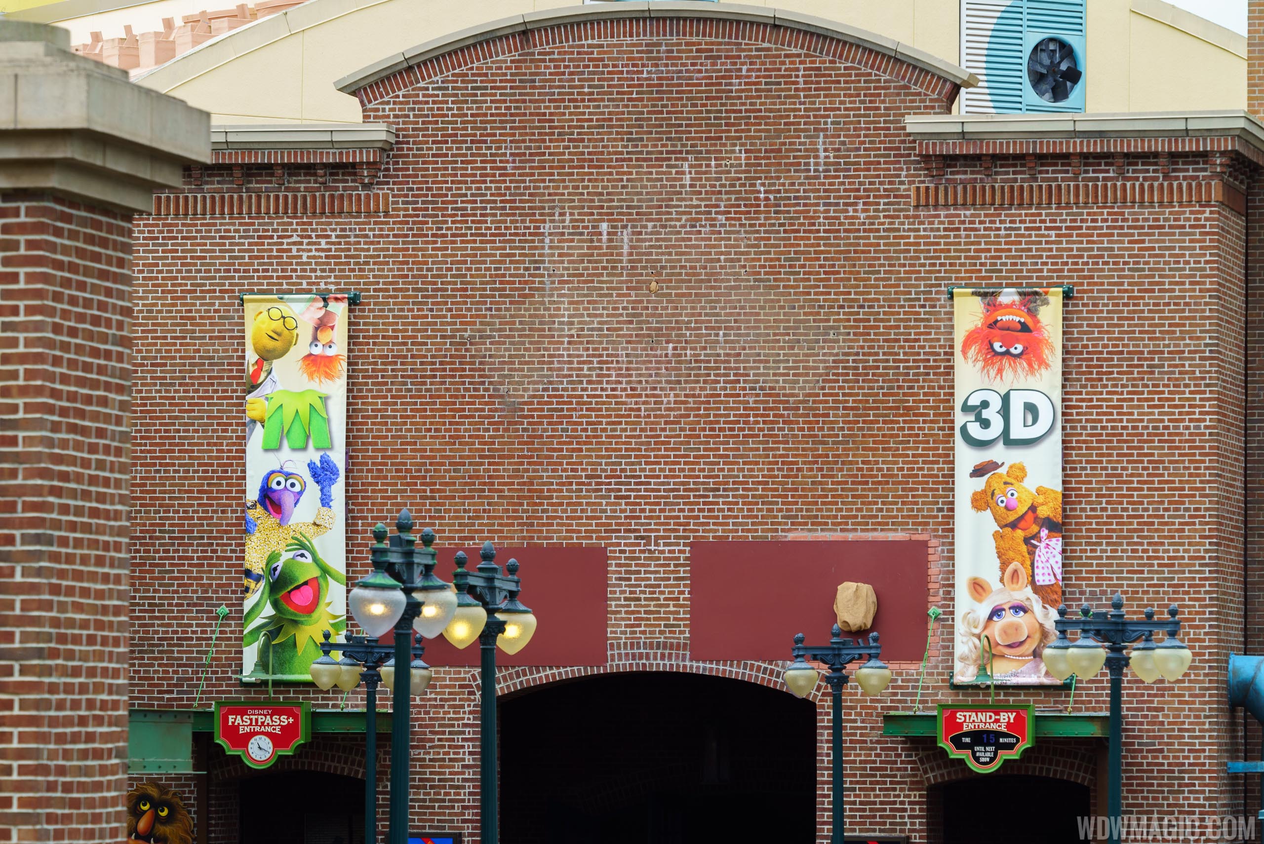 PHOTOS - New entry marquee sign coming to MuppetVision 3D