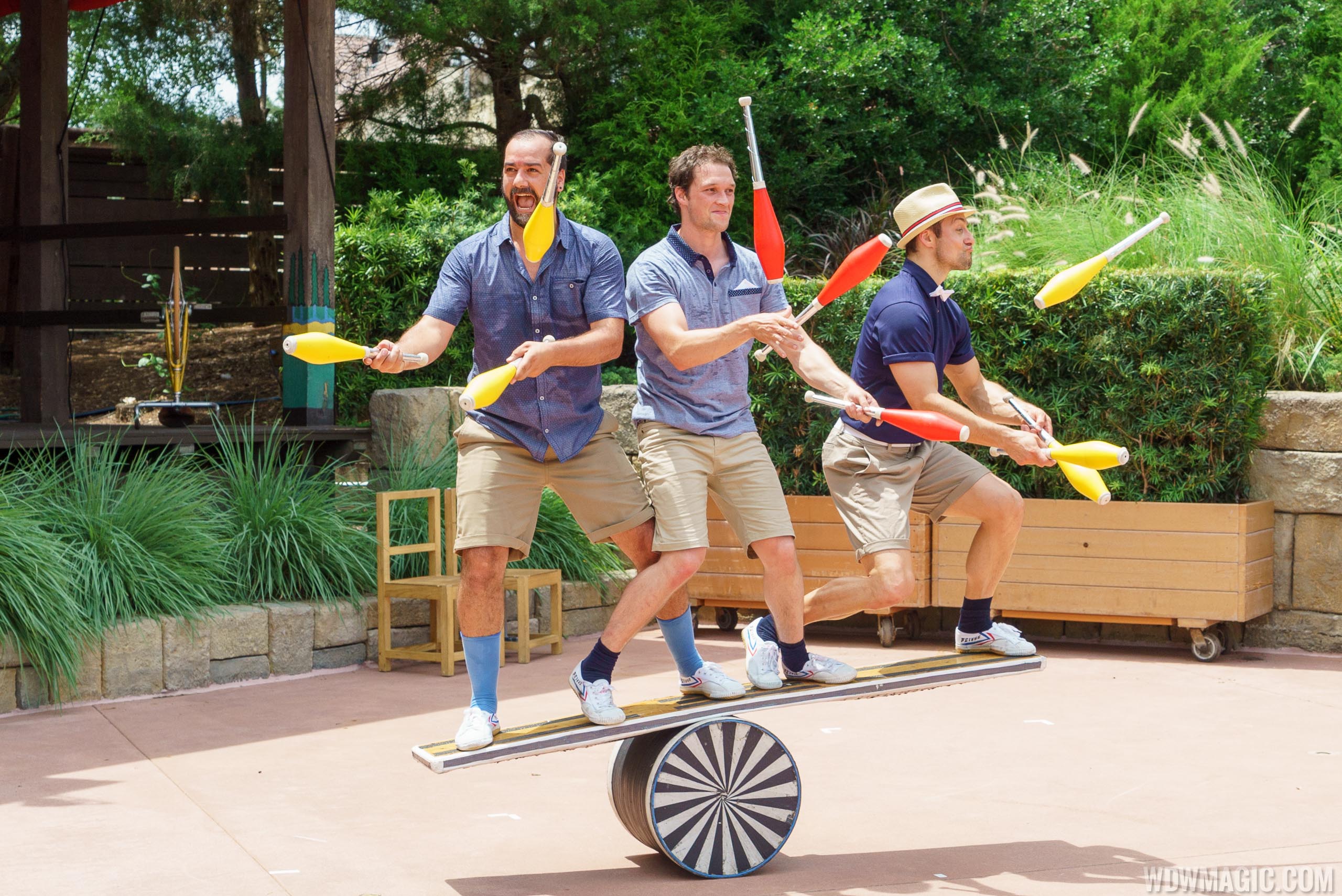 Les Parfaits Inconnus overview - Photo 14 of 19