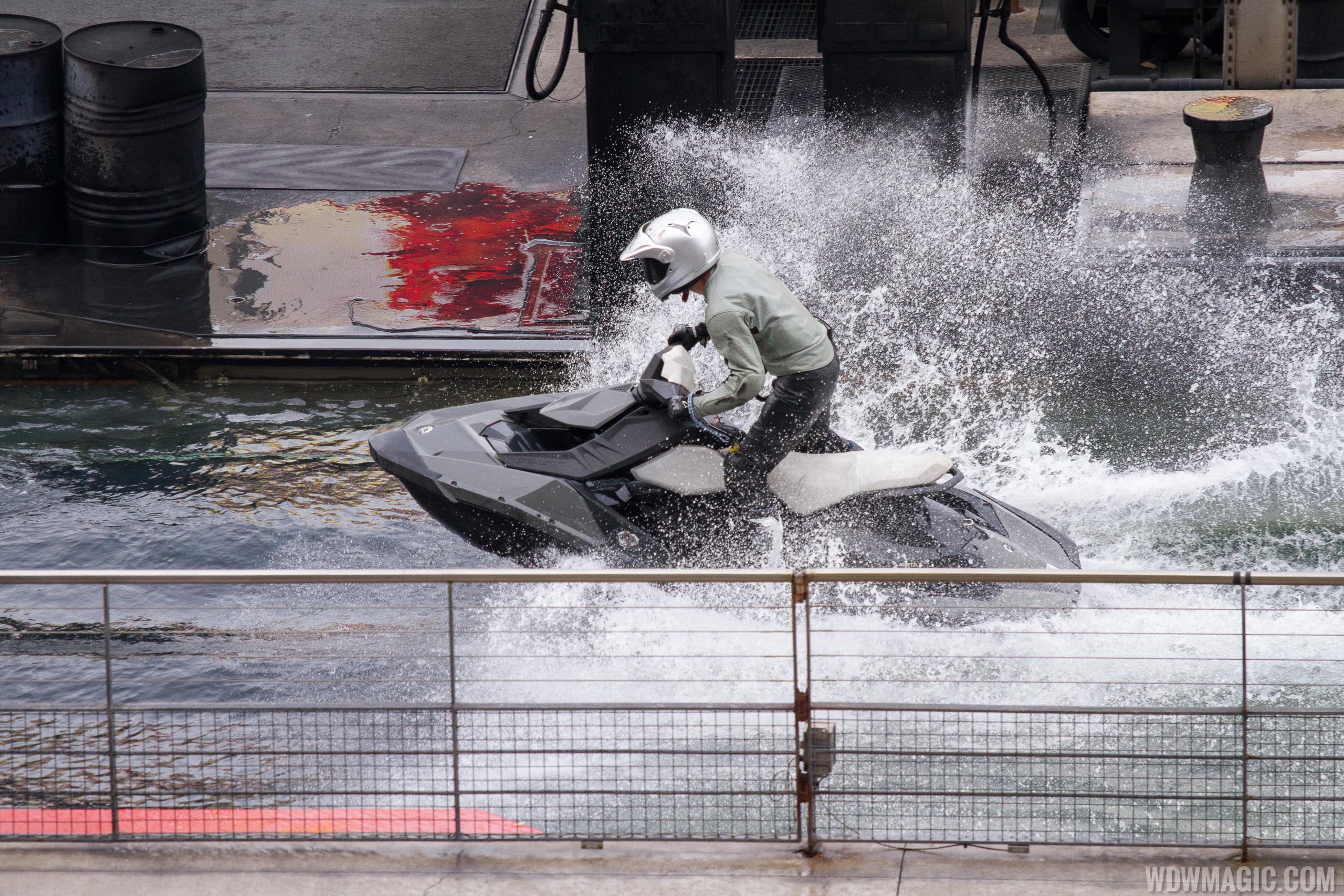 Lights, Motors, Action! Extreme Stunt Show - Show - Photo 29 of 48