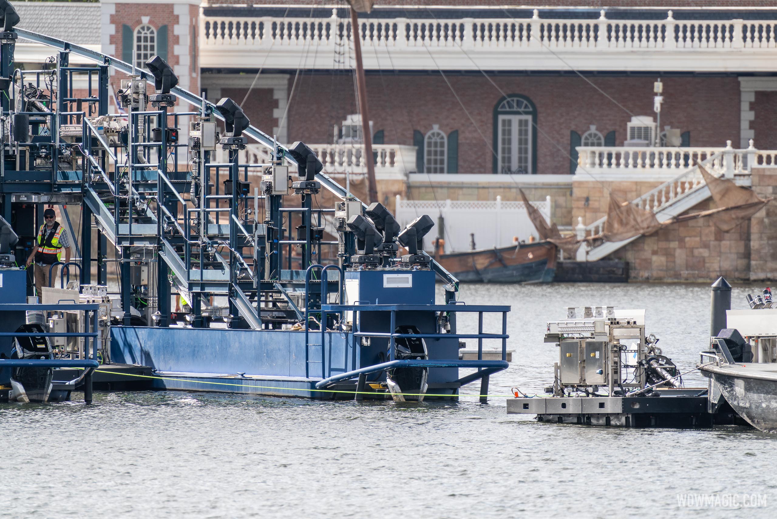Luminous Barges Deployed In Show Configuration Photo 5 Of 8