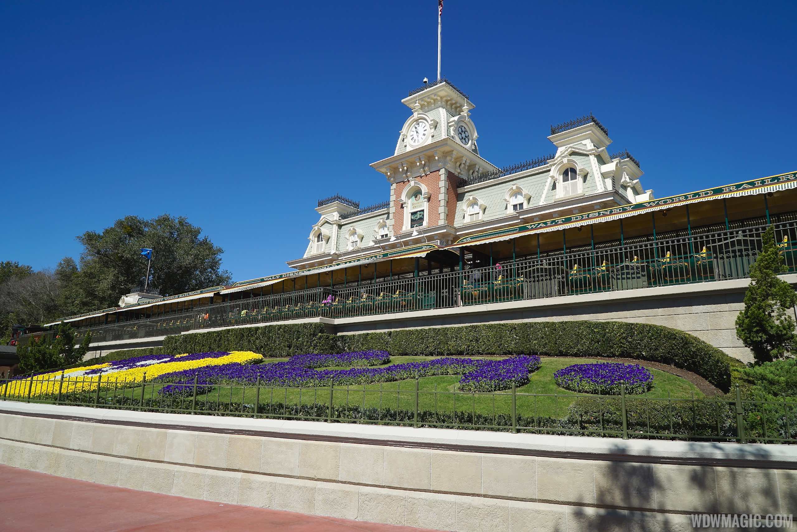 PHOTOS - New railings installed in-front of the Main Street Station at ...