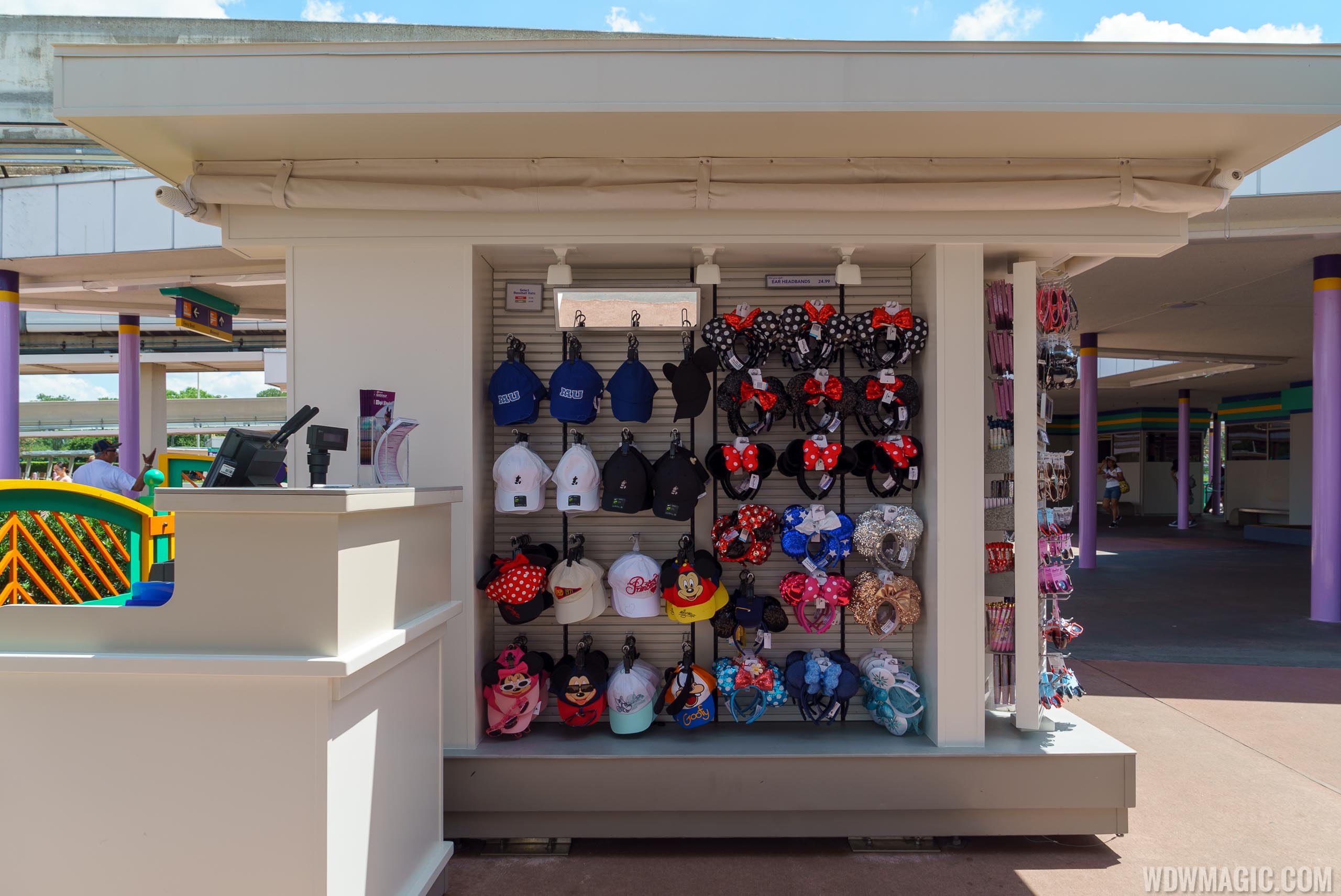 PHOTOS - New merchandise location at the Transportation and Ticket Center