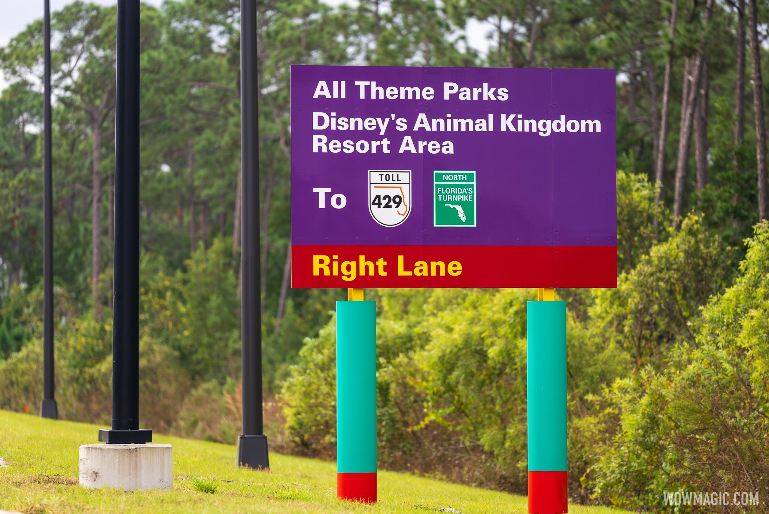 New look Walt Disney World road signs 2022 - Photo 4 of 4
