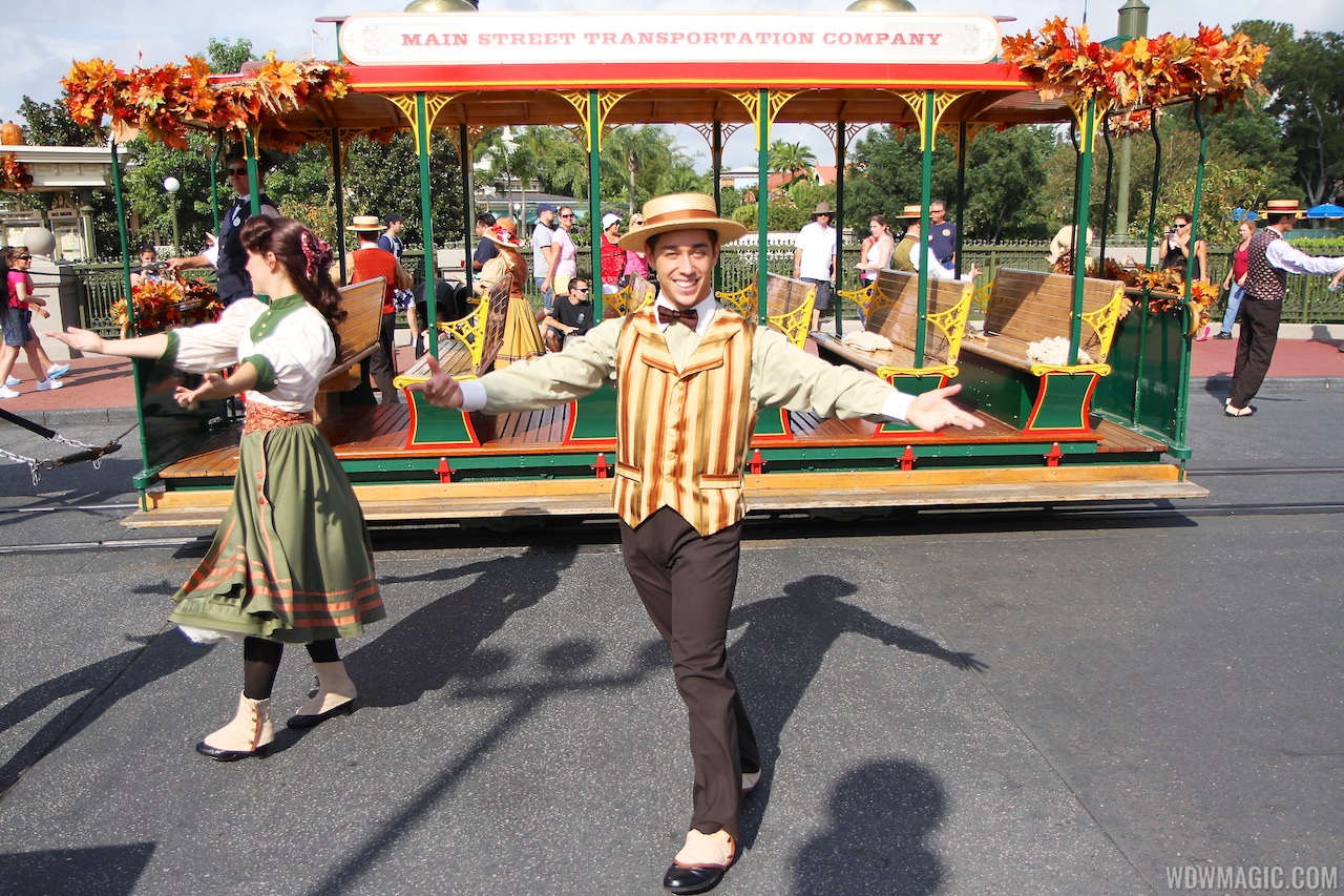Main Street Trolley Show fall edition - Photo 4 of 8