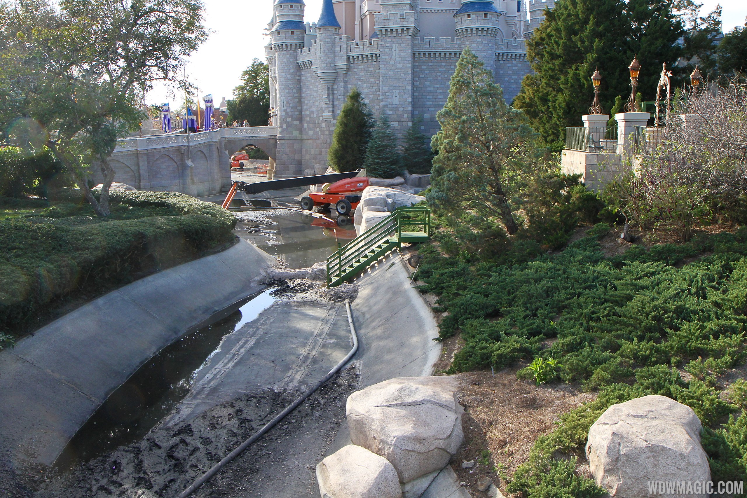 Magic Kingdom moats drained - Photo 13 of 15