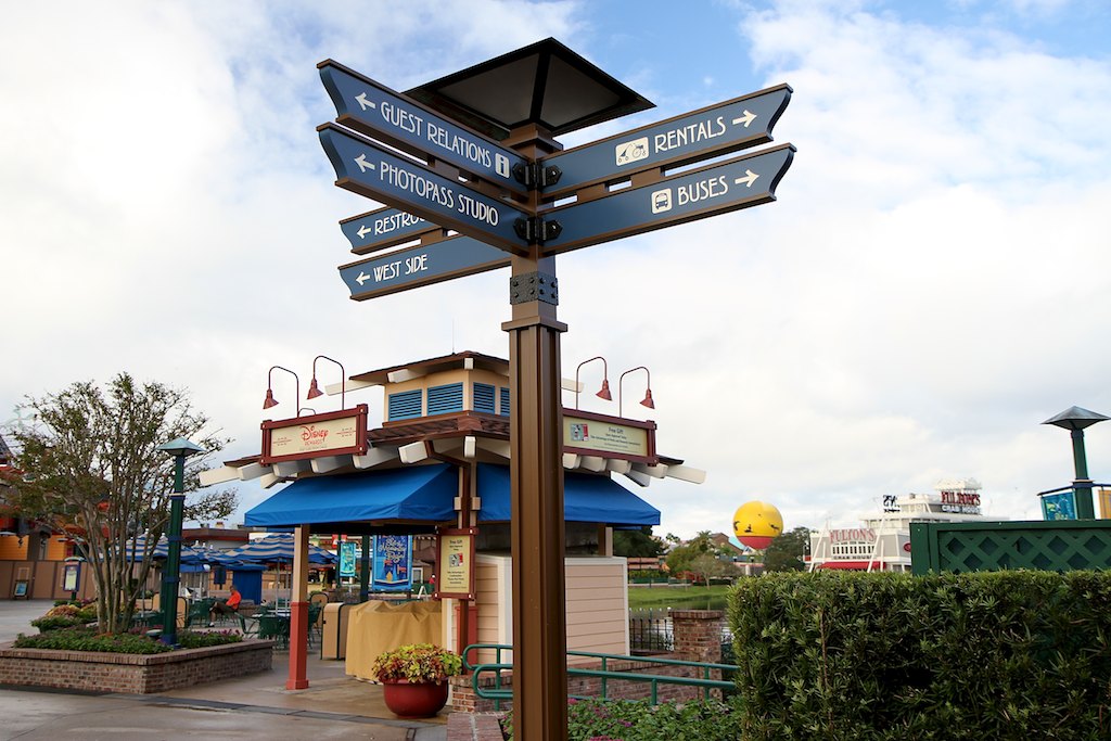 PHOTOS - A look at the new directional signage at the Marketplace