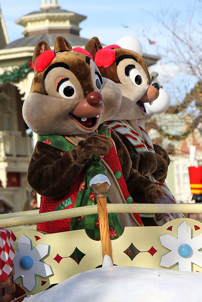 Mickeys Once Upon A Christmastime Parade 2009 Photo 21 Of 62
